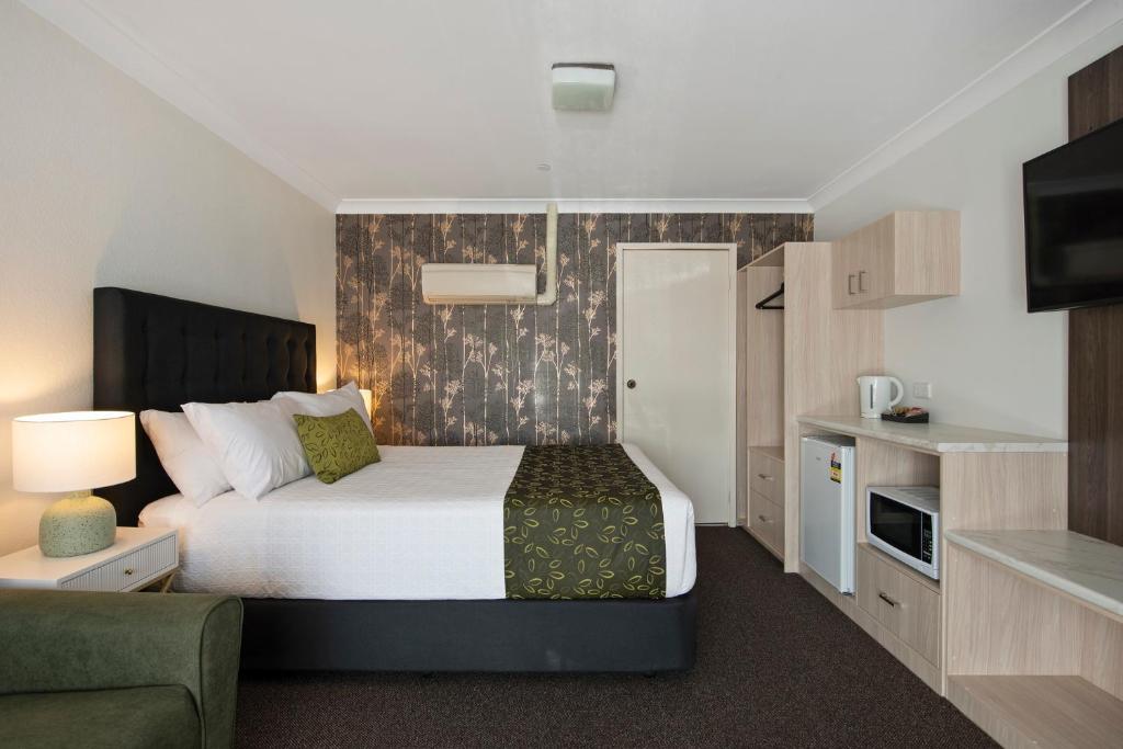 Bomaderry Motor Inn:Home