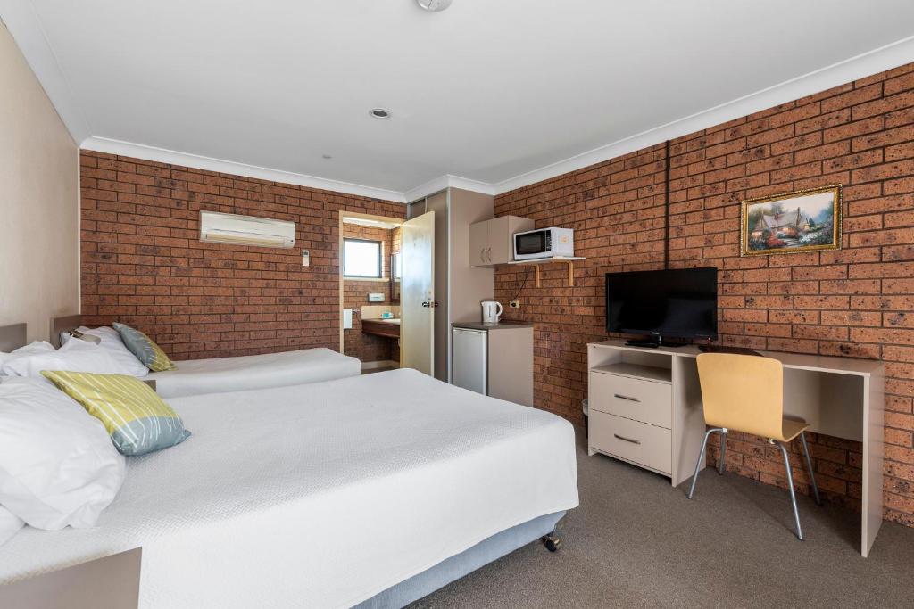 Bomaderry Motor Inn:Home